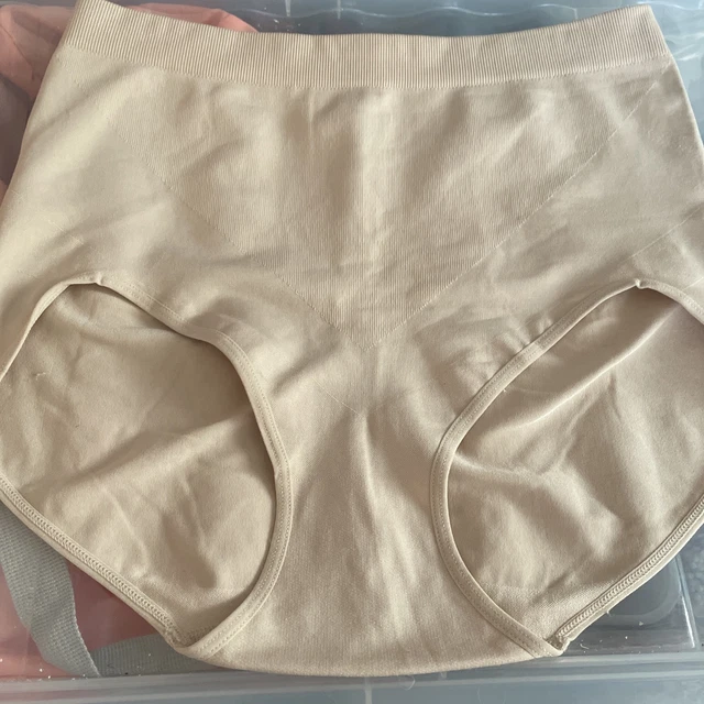 TRIFOLIUM TUMMY TUCK & Bum Lift Medium Firm Control Shapewear Panty ...