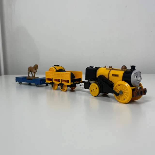 THOMAS & FRIENDS Trackmaster Motorized Train - Stephen the Rocket 2012 ...