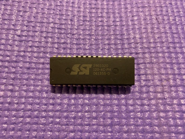 CMOS 32 PIN DIP BIOS chip SST 29EE020 (We can program it for free) $14. ...