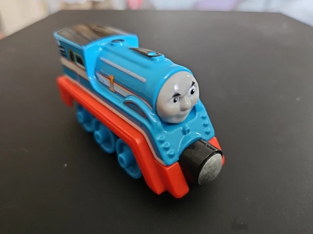 TAKE ALONG N play Thomas The Tank Engine & Friends - STREAMLINED THOMAS ...