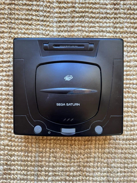SEGA SATURN CONSOLE Model 2 /Mk2 - 1x Controller & 2 Games (MK-80200A ...