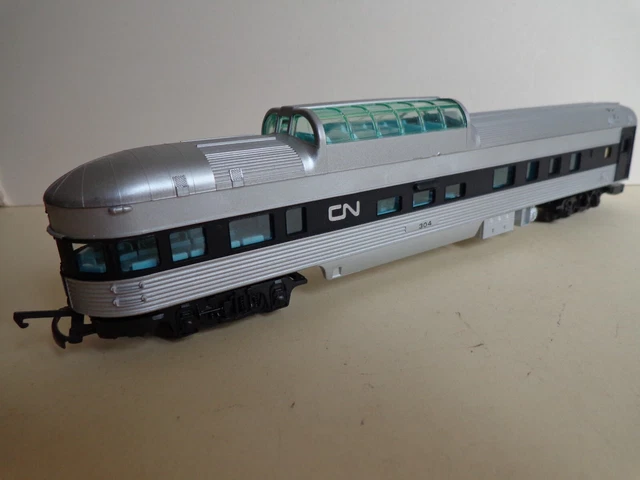 TRIANG 00 GAUGE observation car, CN silver & black livery £12.00 ...