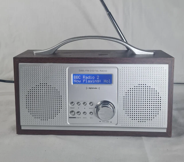 RED WOODEN DAB / FM Digital Radio Dual Power Model 583-151 Retro Red ...