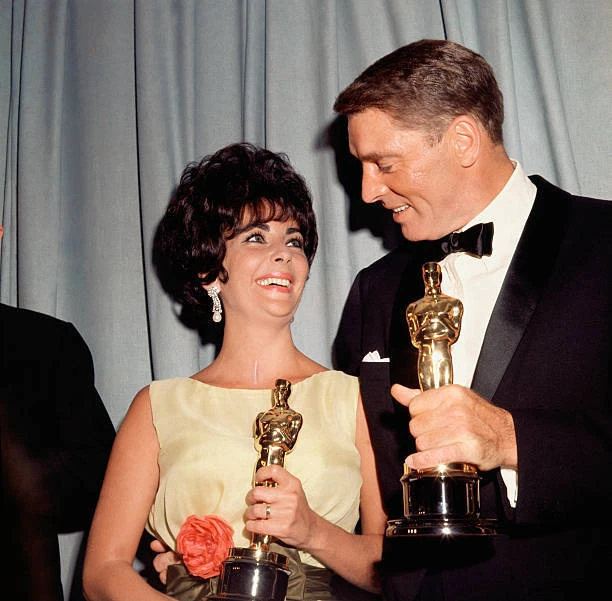 LOS ANGELES CA Burt Lancaster Liz Taylor winners Best Actor Ac- 1961 ...