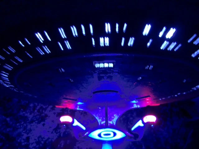 KIT ÉCLAIRAGE LED Star Trek USS Enterprise NCC 1701-D pour kit maquette ...