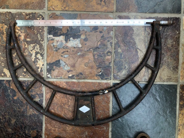 A SET OF 6 very Large Micrometers , 1940’s by Moore And wright. £220.00 ...