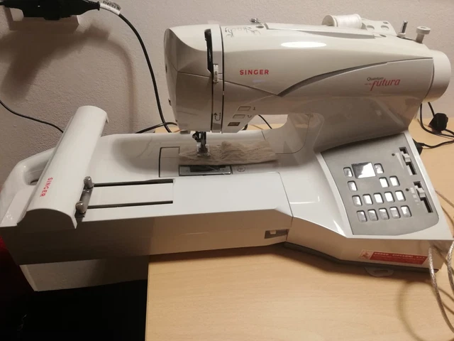 MACCHINA DA CUCIRE singer con telaio per ricami SINGER Quantum futura ...
