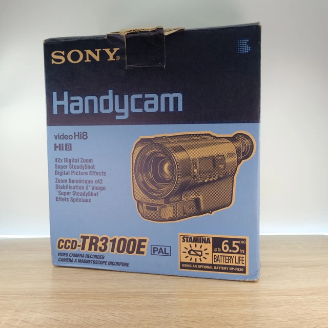 SONY CCD-TR3100E HANDYCAM videocamera 8 mm video 8 riproduzione Hi8 SP ...