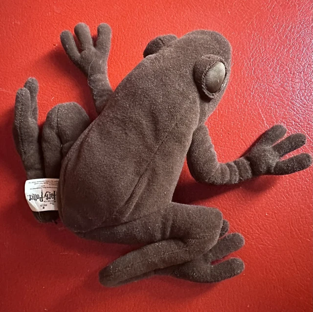 WIZARDING WORLD HARRY Potter. Universal Studios Chocolate Frog Plush ...