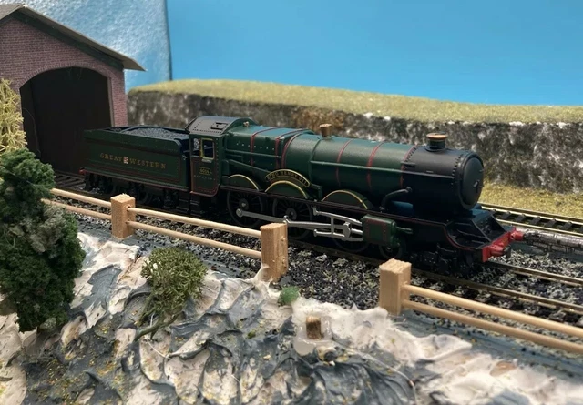 HO GAUGE GREAT Western Railway King Class Steam Locomotive Train Engine ...