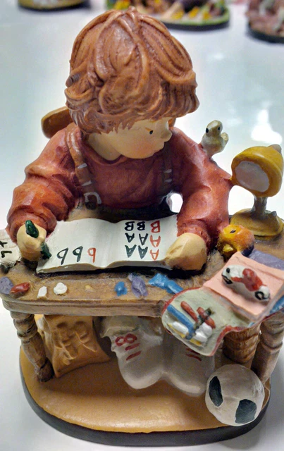 ORIGINAL LISI MARTIN by Dolfi Figur -- Schuljunge EUR 19,99 - PicClick DE