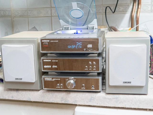 HITACHI AX-M68D (2) mini hi-fi system CD, DAB, Aux input with remote ...