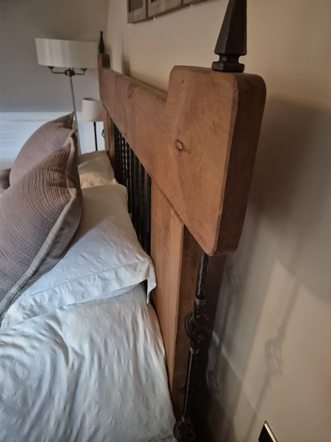 SOLID OAK DOUBLE bed frame used £32.50 - PicClick UK