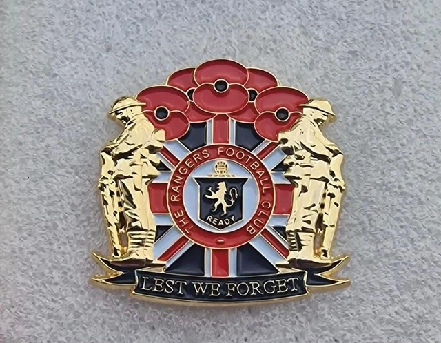 RANGERS FC REMEMBRANCE Poppie Soldiers Lest We Forget Enamel Lapel Pin ...