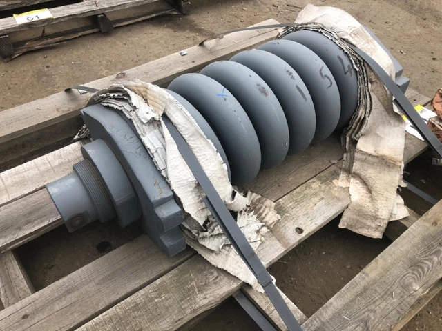 GENUINE JCB JS 500 Track Tensioner £800.00 - PicClick UK