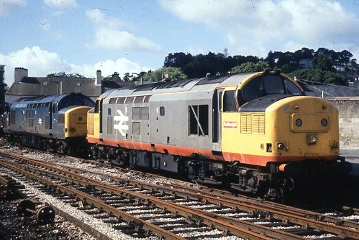 ORIGINAL COLOUR SLIDE of 37147 BR class 37 diesel loco £2.99 - PicClick UK