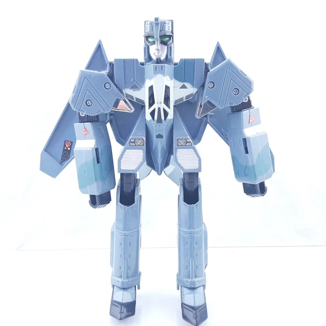 XBOT MACROSS ROBOTECH Transforming Stealth Bomber Jet Transformer EUR ...