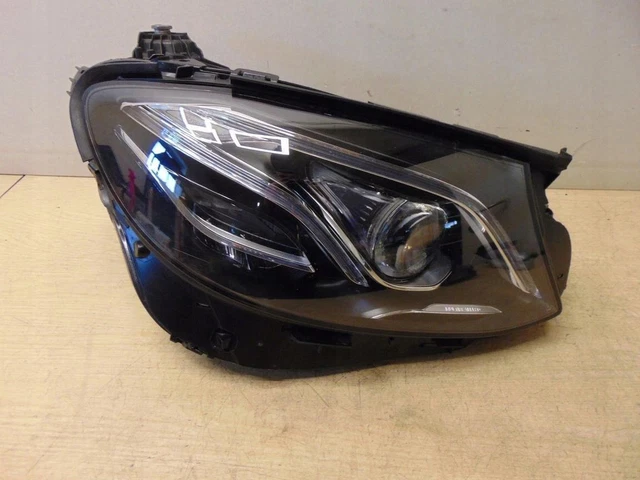 MERCEDES-BENZ W213 SCHEINWERFER Led Rechts A2139062806 EUR 1.850,00 ...