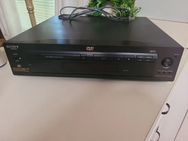 SONY DVP-S3000 === Single Disc DVD/CD/VCD Player w/Digital Out & Remote ...
