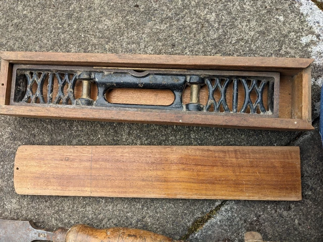 VINTAGE J. RABONE & Sons 12in Cast Iron Combination Spirit Level £25.00 ...