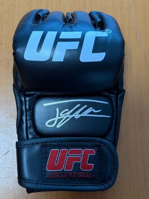 ILIA TOPURIA SIGNED Autograph Autógrafo Guante UFC BOXER Glove Champion ...