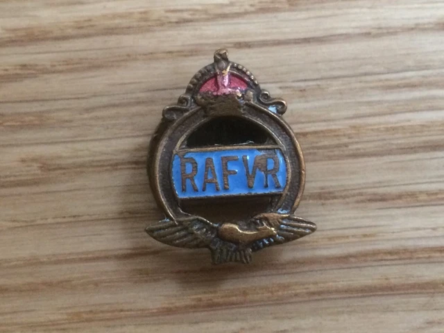 NICE OLD WW2 era royal air force RAF RAFVR enamel lapel badge £2.99 ...