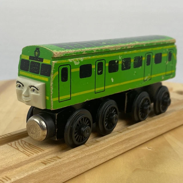 THOMAS THE TANK Engine Wooden Train Daisy 1994 Britt Allcroft Flat ...