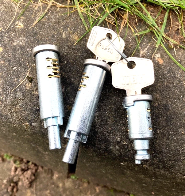 CLASSIC MINI DOOR lock barrels ( set of 3 ) £25.16 - PicClick UK