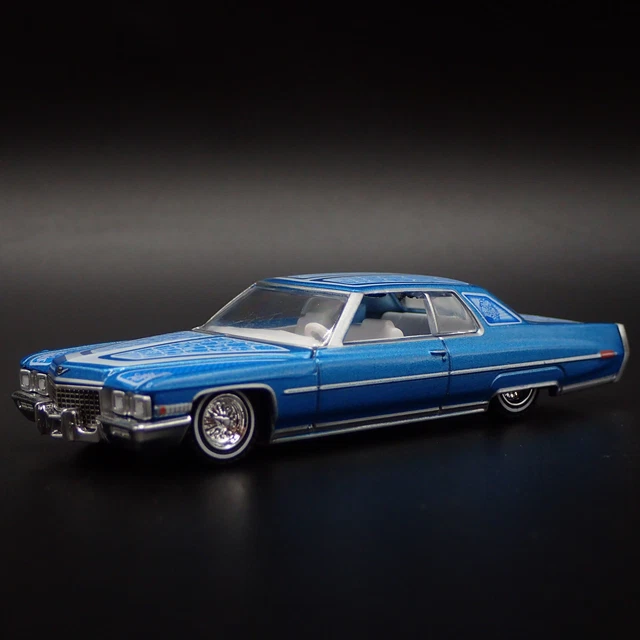 1972 72 CADILLAC Caddy Coupe Deville Lowrider Rare 1:64 Scale Voiture ...