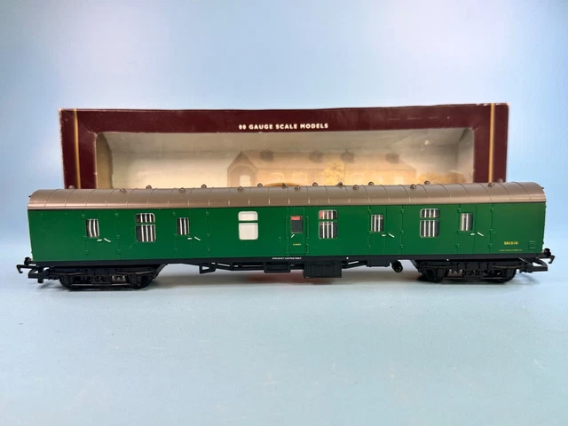 HORNBY R4071 BR MK1 Full Parcels Coach S81510 Southern Region Green ...