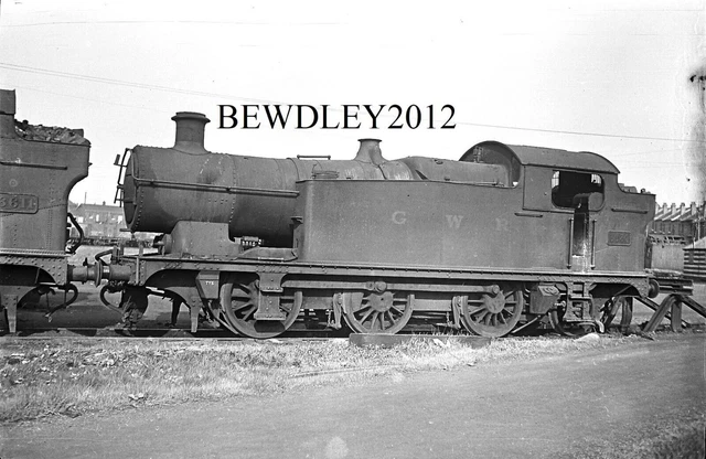 NEGATIVE 6X9CM GWR 6630 ON TYSELEY SHED BIRMINGHAM 1/5/1949 £3.99 ...