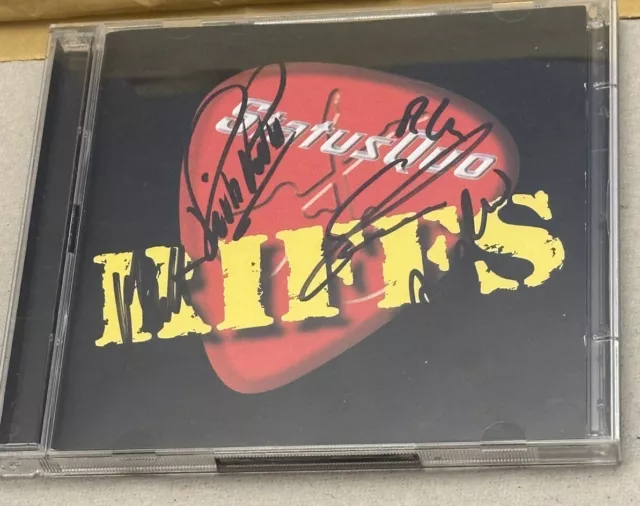 STATUS QUO FRANCIS Rossi, Rick Parfitt And The Band Signed 2003 Riffs ...