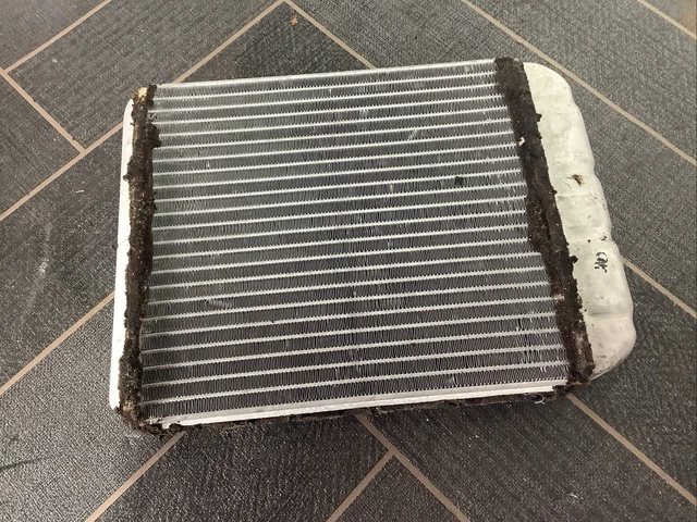 VW TRANSPORTER HEATER Matrix Core T5 2005 7H1819121 ,7H0819032 £26.68 ...