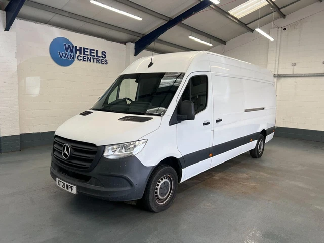 2021 MERCEDES-BENZ SPRINTER 2.0 315 CDI Progressive RWD L3 H2 Euro 6 (s ...