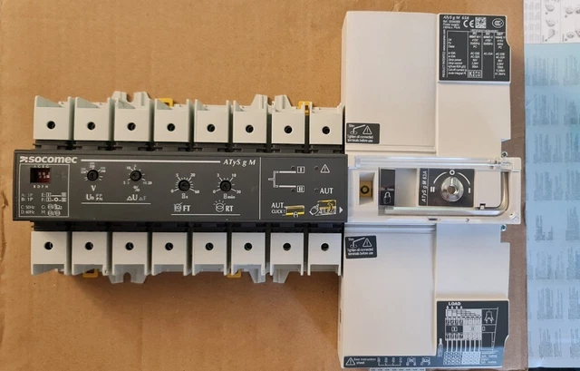 INTERRUPTEUR D'ALIMENTATION ATS Socomec ATYS GM 63A / #D 2I2 1096 EUR 1 ...