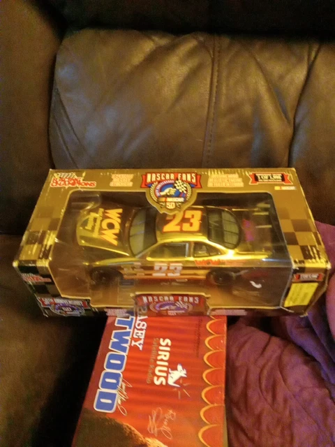 #23 NASCAR 50TH Anniversary WCW Gold Car 1998 1/24 Racing Champions ...