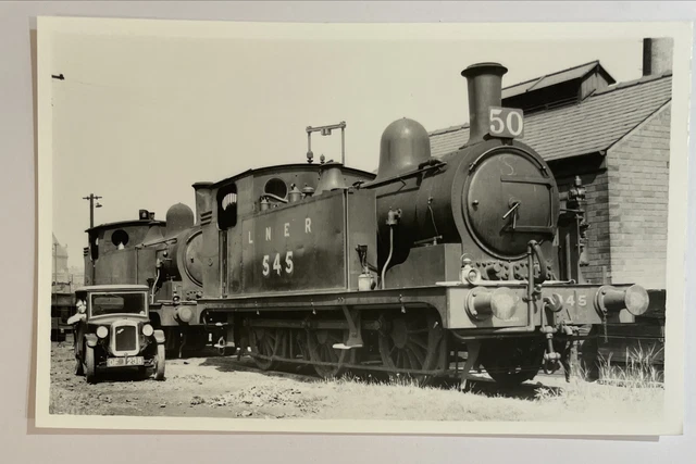 LNER RAILWAY LOCOMOTIVE PHOTOGRAPH 545 Alexander Dock Hull C784 £2.99 ...