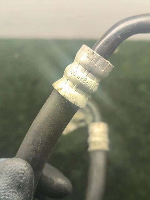 BMW 5 E60 E61 2006 Diesel gearbox oil cooler pipe hose 80048801GE ...