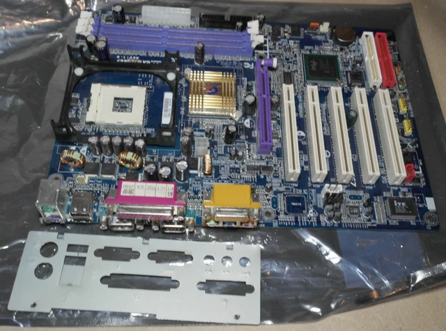 GIGABYTE GA-8PE667 SOCKET 478 Intel Motherboard AGP PCI audio IDE FDD £ ...