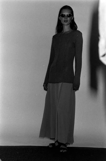 KATE MOSS MODEL in a Calvin Klein fashion show 1993 Old Photo 185 EUR 6 ...