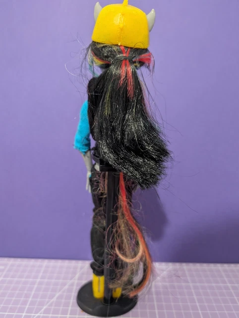 MATTEL MONSTER HIGH - Freaky Fusion Neighthan Rot G1 circa 2014 £10.80 ...