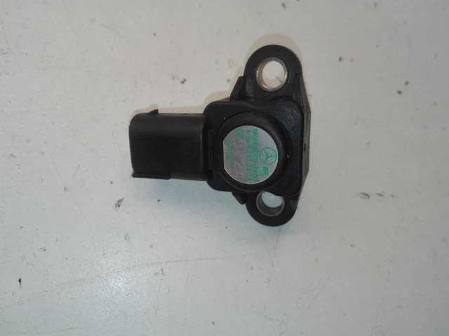 MERCEDES C240 MANIFOLD Air Pressure Sensor Map Absolute 0041533228 Nr55 ...