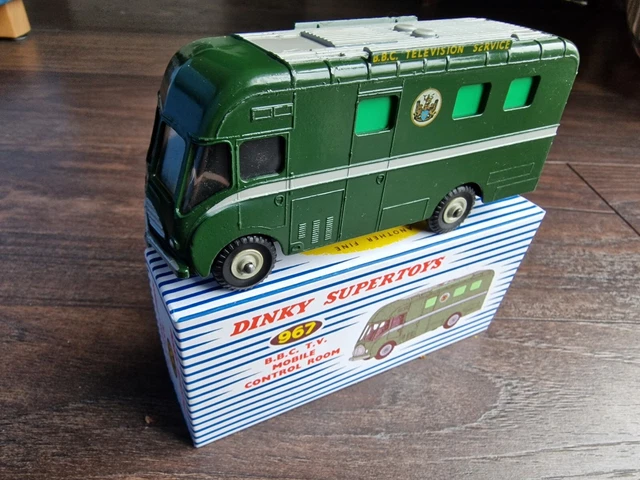 DINKY TOYS 967 BBC TV Mobile Control Room, Circa 1959/64 £95.00 ...