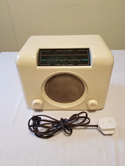 VINTAGE BUSH DAC 90a Cream Bakelite Radio (See Description) £1.20 ...