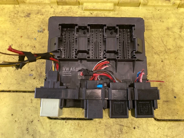 2009-2014 VOLKSWAGEN PASSAT B7 Bcm Body Control Module 3Aa937087H $124. ...