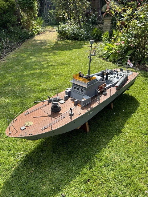 RC MODEL MTB 4ft long Boat £1.75 - PicClick UK
