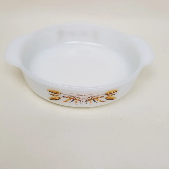 ANCHOR HOCKING FIRE King Golden Wheat Casserole 8" Dish 450 Ovenware ...