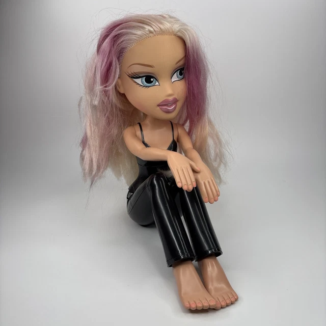 BRATZ THE MOVIE Cloe Doll Full Body Funky Fashion Makeover 12.5 In $24. ...