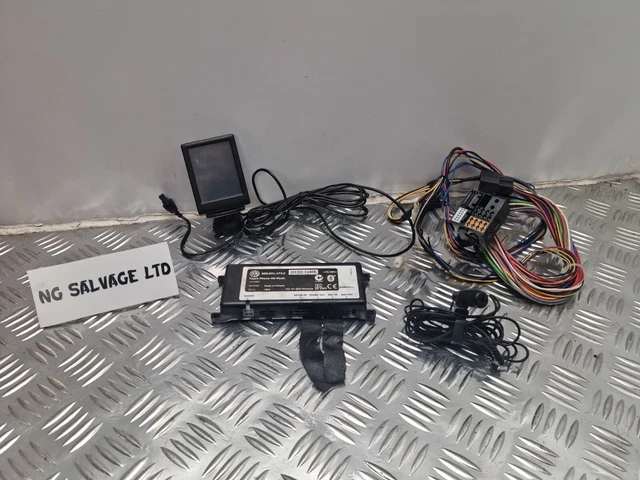 GENUINE VOLKSWAGEN TPK Music Screen Touch Phone Kit Music VW 000.051. ...
