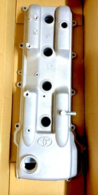 TOYOTA GENUINE VALVE Cover 11201-75020 for 2RZ/3RZ Tacoma 1994–2000 ...
